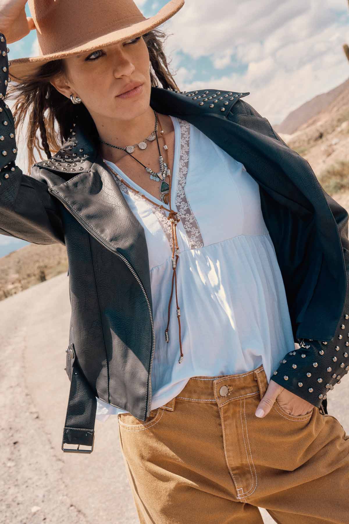 Top y camisas